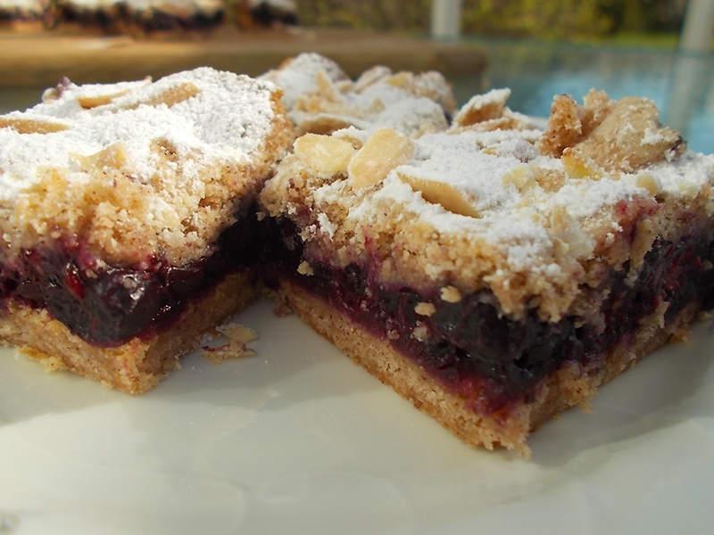 Blueberry Cinnamon Slice | The Chestnut Candle