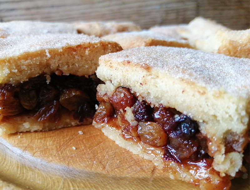 Vegan Fruit Slice | The Chestnut Candle